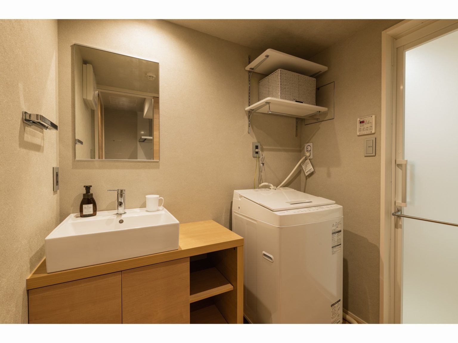 【公式】グランドベース博多ステーション｜博多駅から徒歩10分！グループ宿泊可能なアパートメントホテル♪